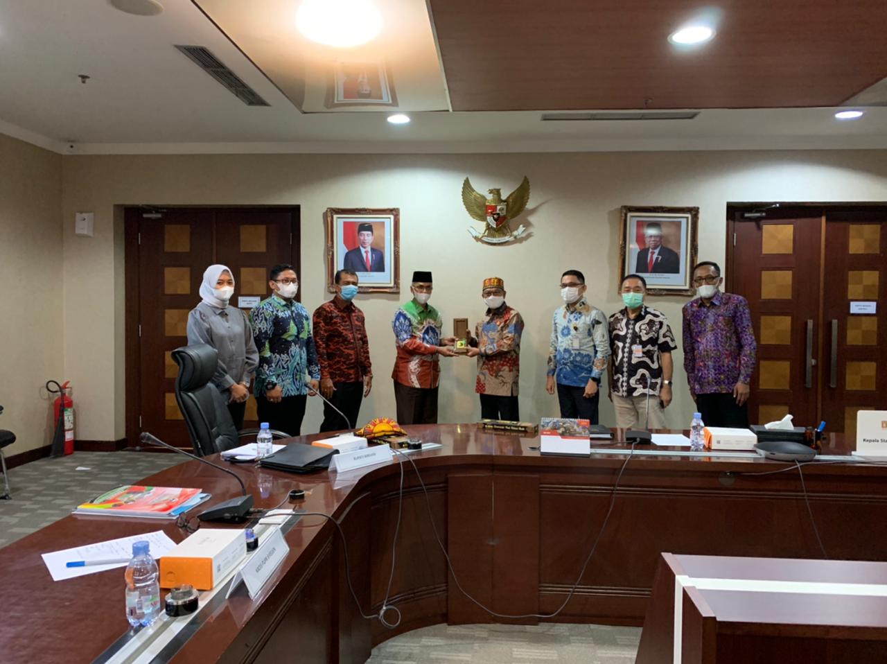 Terima Audiensi Bupati Bireun, KSP Moeldoko Bahas Pembangunan Stadion untuk PON 2024 – Kantor ...